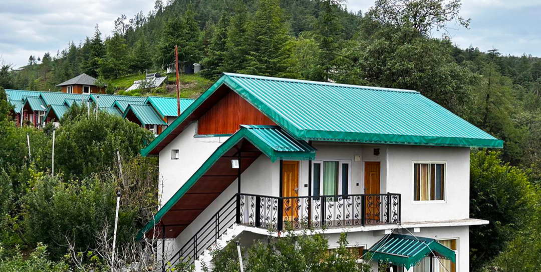 Snow Trails Resort Koti Neen-Luxary Adventure Camping Holiday-Luxury ...